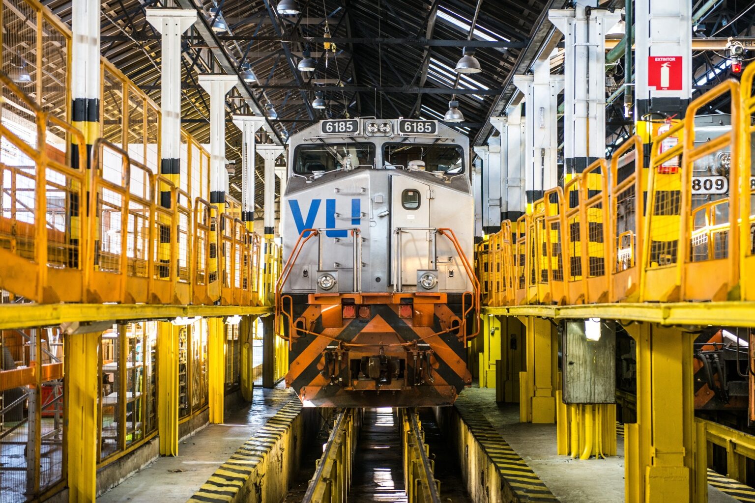 Home - VLI